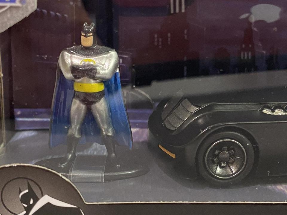Toy Vehicles Batman Animated Batmobile With Figure 132 Scale Jada